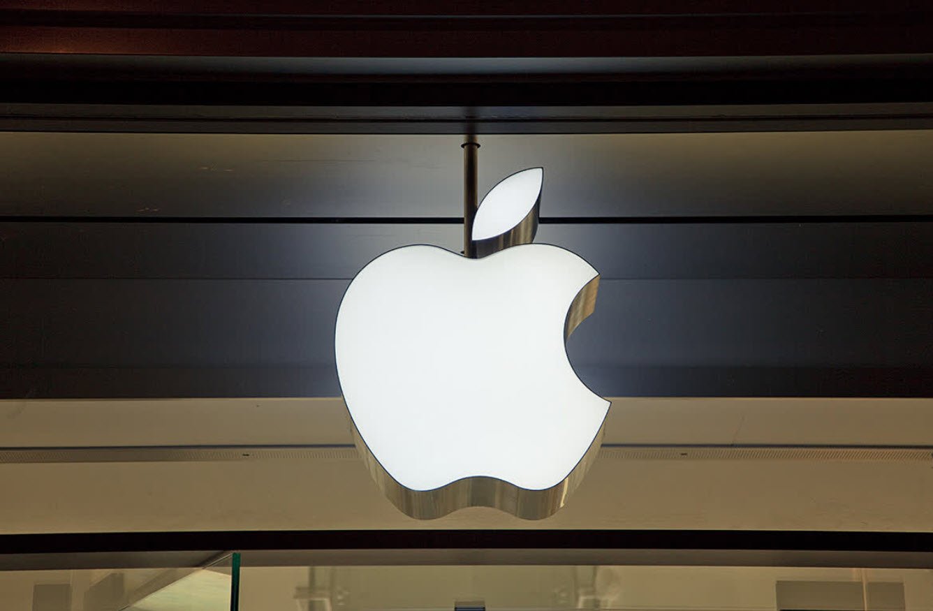 Apple Sues Former Employee for Leaking Secrets - The Blond Post