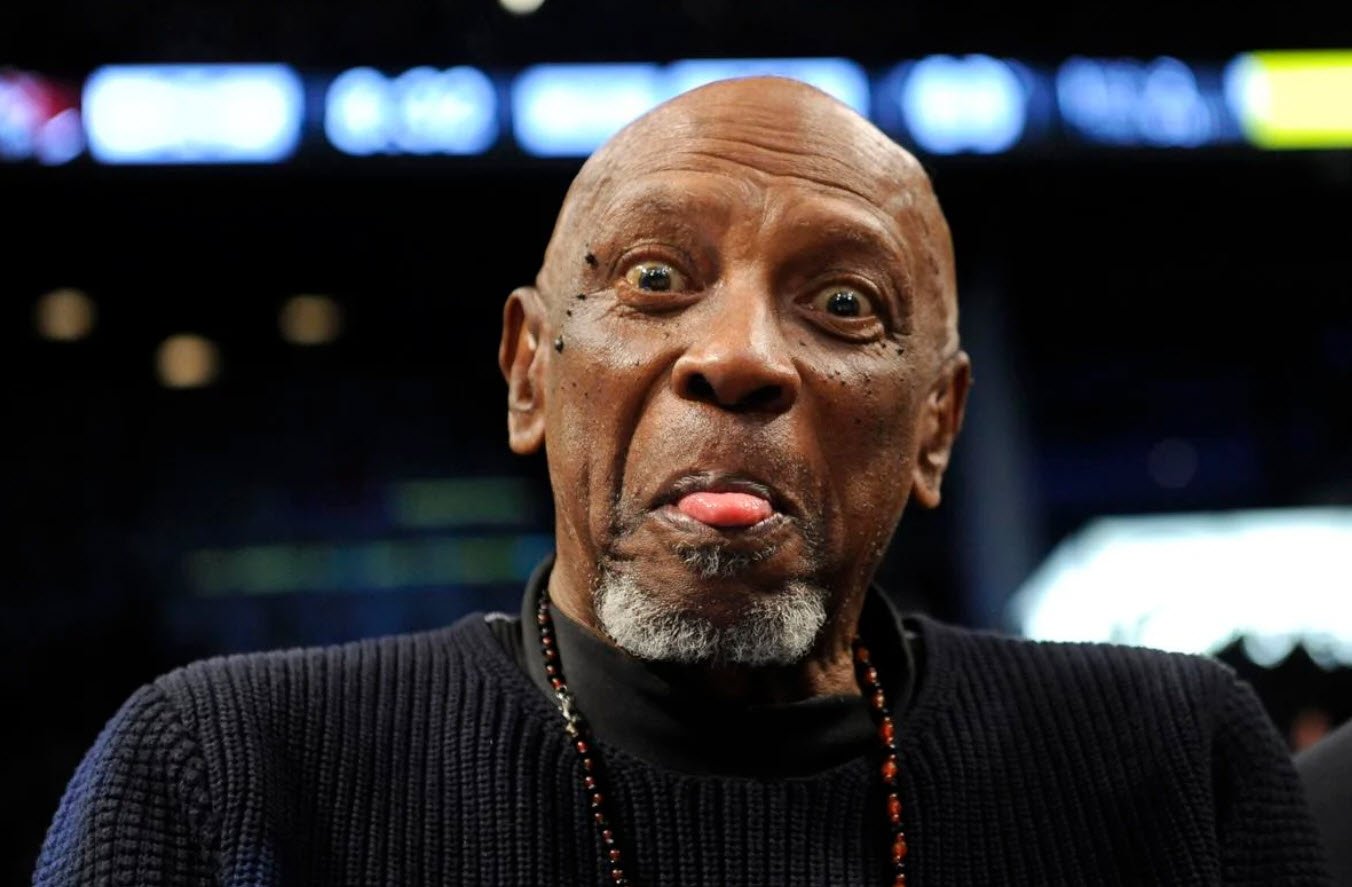 Louis Gossett Jr. - Star of ‘An Officer and a Gentleman’ Dies at 87 ...